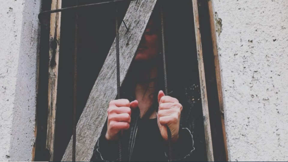 Are You a Cage-Stage Calvinist? Five Ways to Escape the Bars